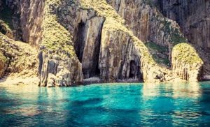 L'arcipelago italiano che fa innamorare anche gli stranieri: acque ...